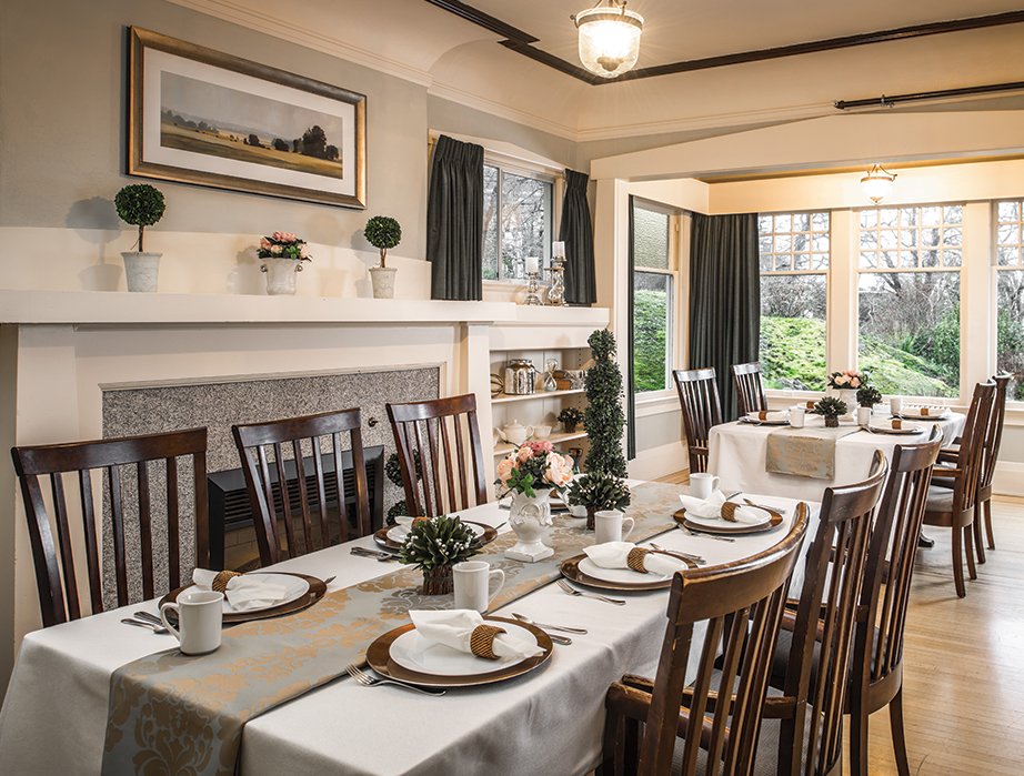 Long Term Care Home Near Me Victoria BC | Trillium Communities